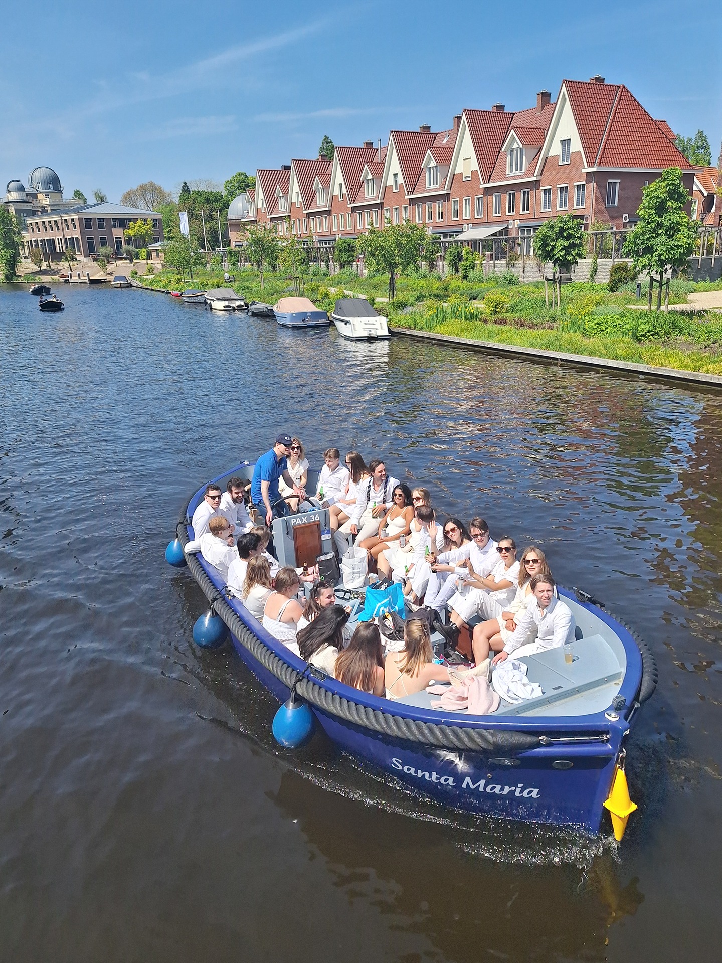 Boot of Sloep huren - Columbus watersport bootverhuur en rondvaart